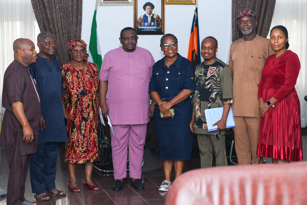 University AI Committee Pays Courtesy Visit to Vice Chancellor ...